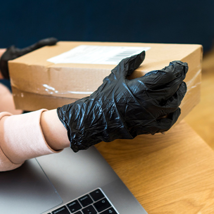 Gloves by Use - Gloves.co.uk